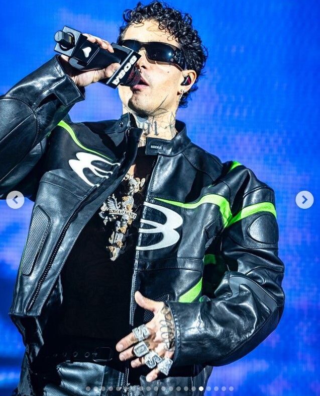 Tony Effe e Giulia De Lellis: lui regala un anello con diamante