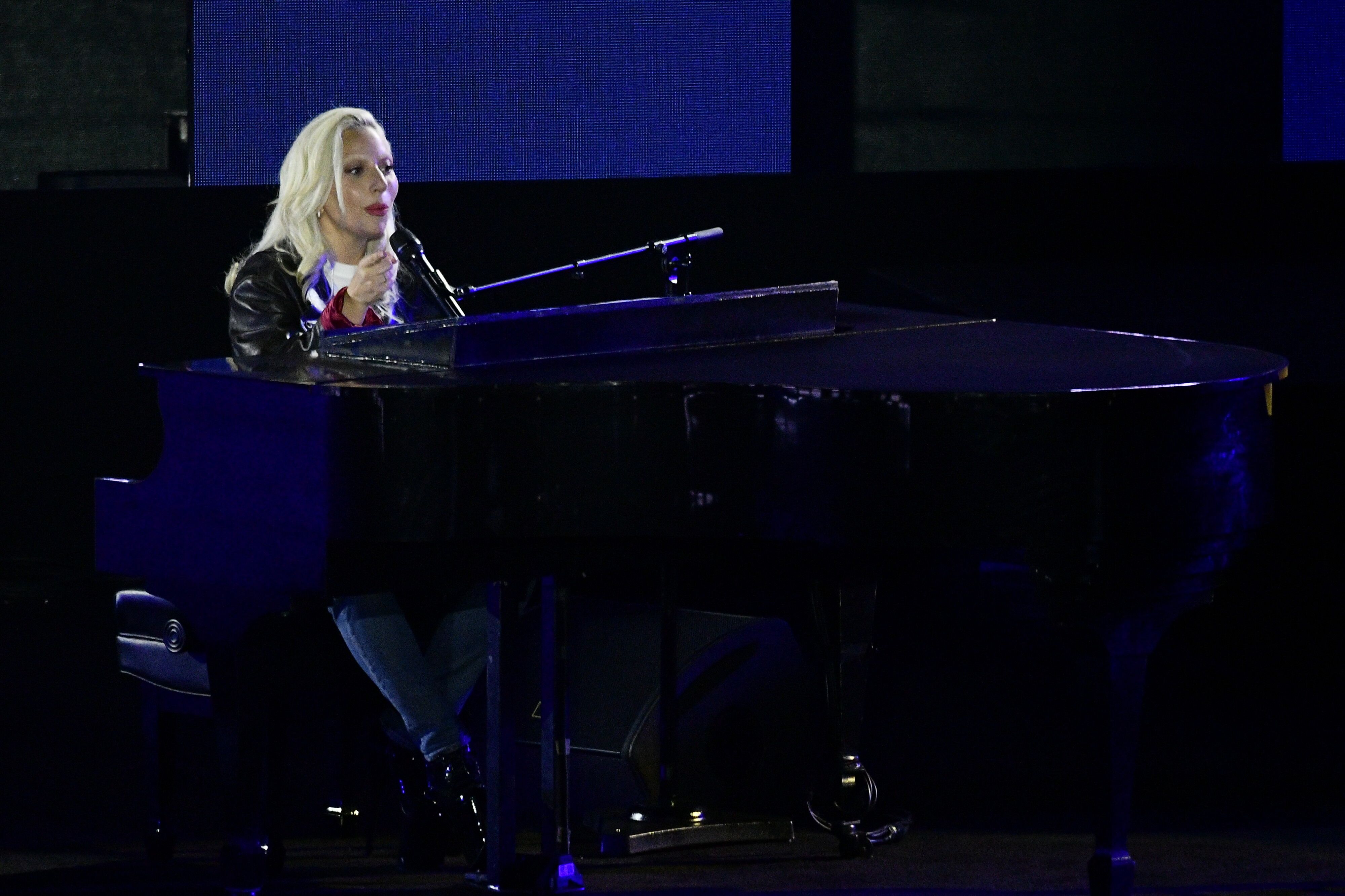 Il coming out di Chloë Grace Moretz: "Sono una donna gay"