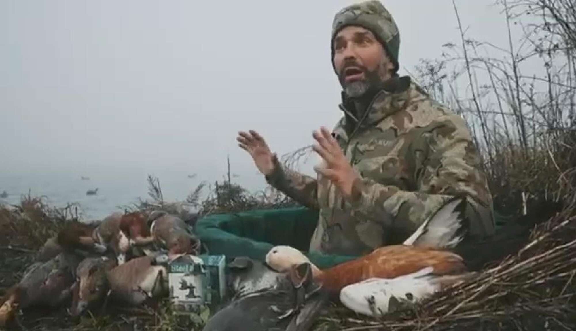 Venezia, in un video Trump Junior a caccia in laguna Venezia, in un video Trump Junior a caccia in laguna