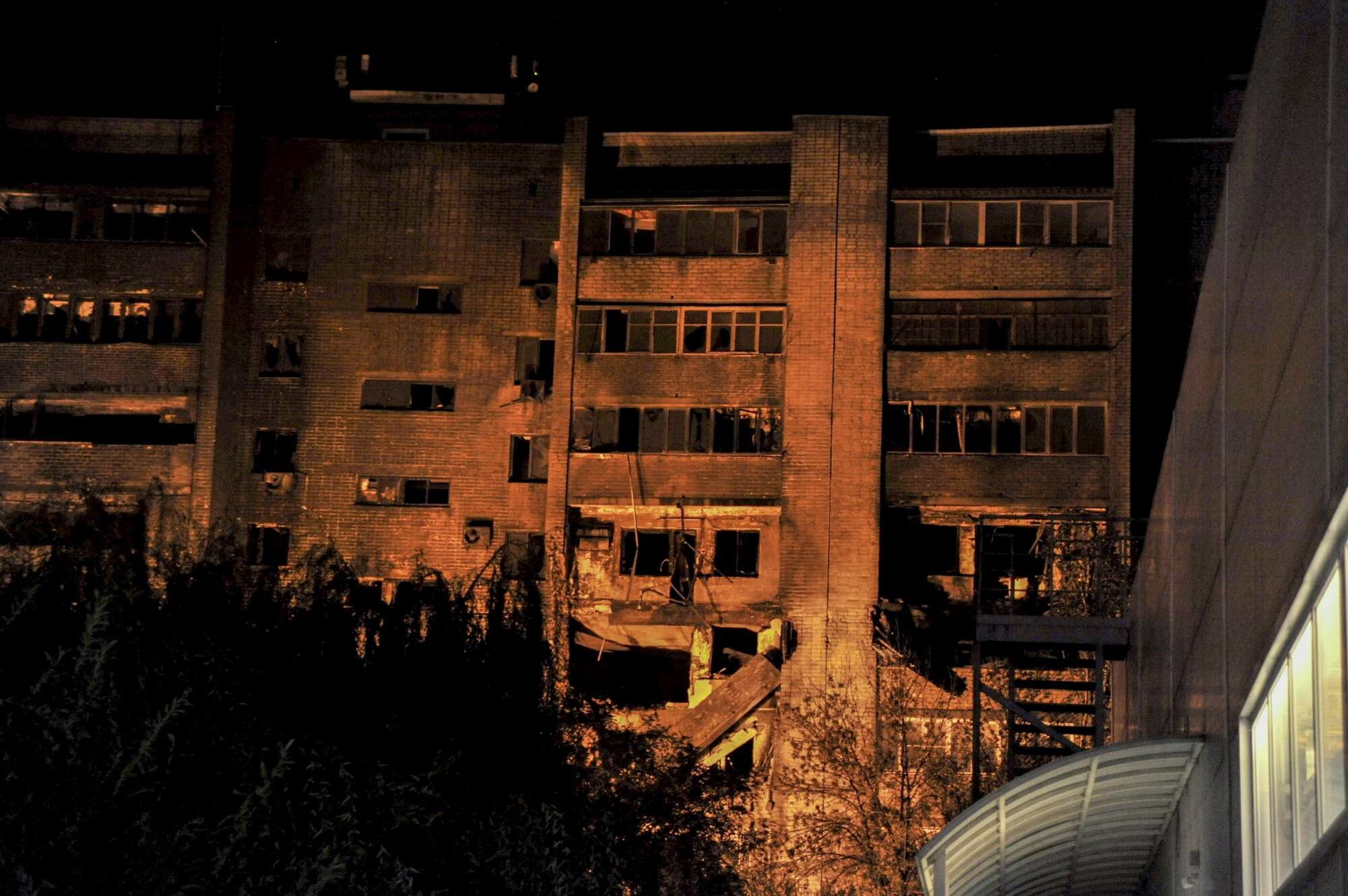 Jet russo si schianta sulle case a Yeysk - Tgcom24