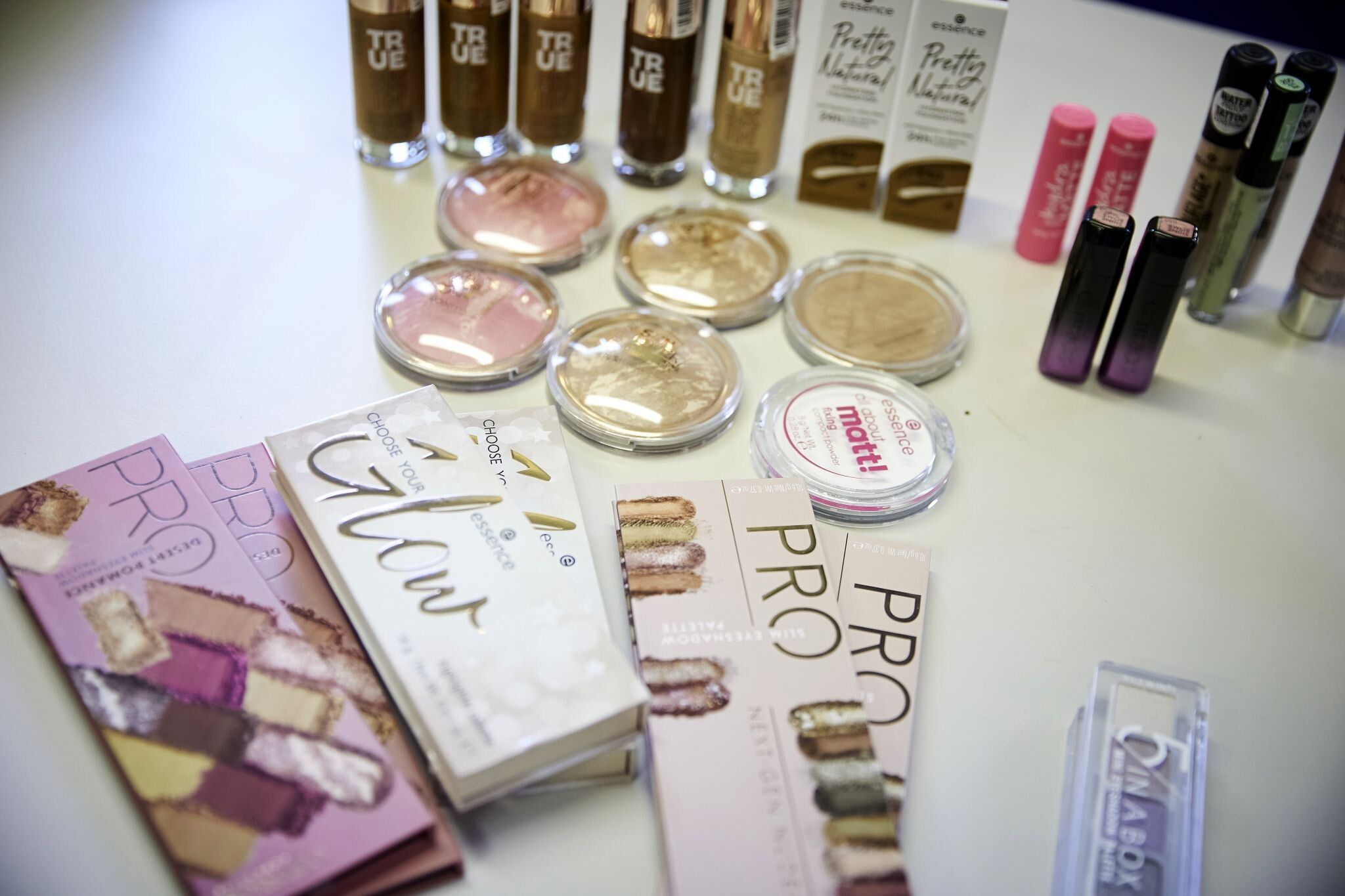 Lezioni di make up: cosnova Italia e Farsi Prossimo per le donne