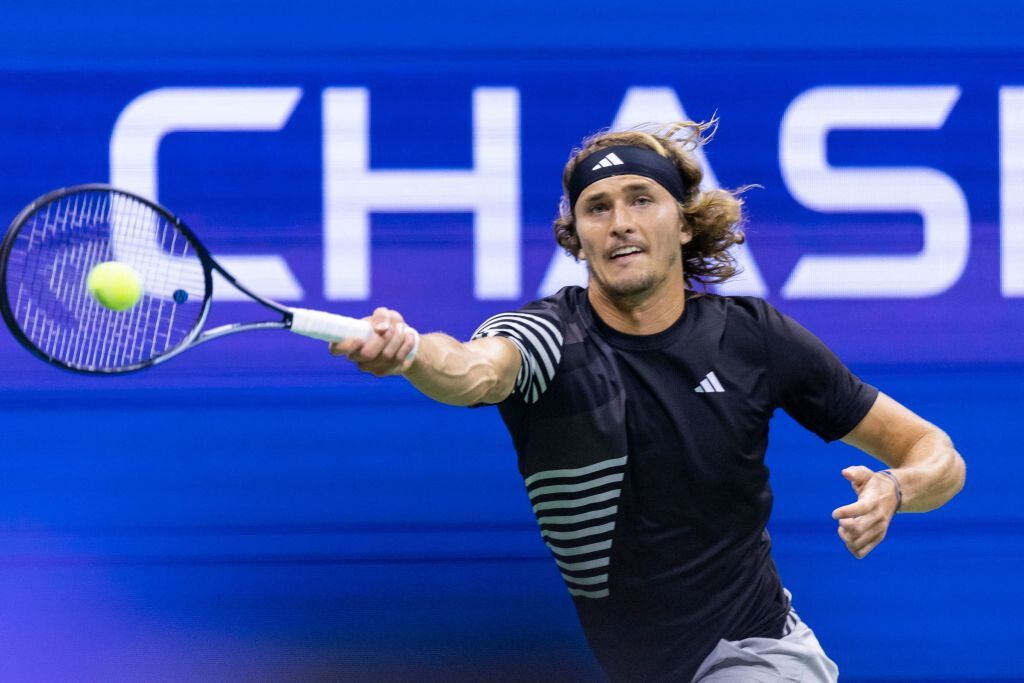 Tennis, Zverev condannato a pagare 450mila euro per violenze sulla fidanzata