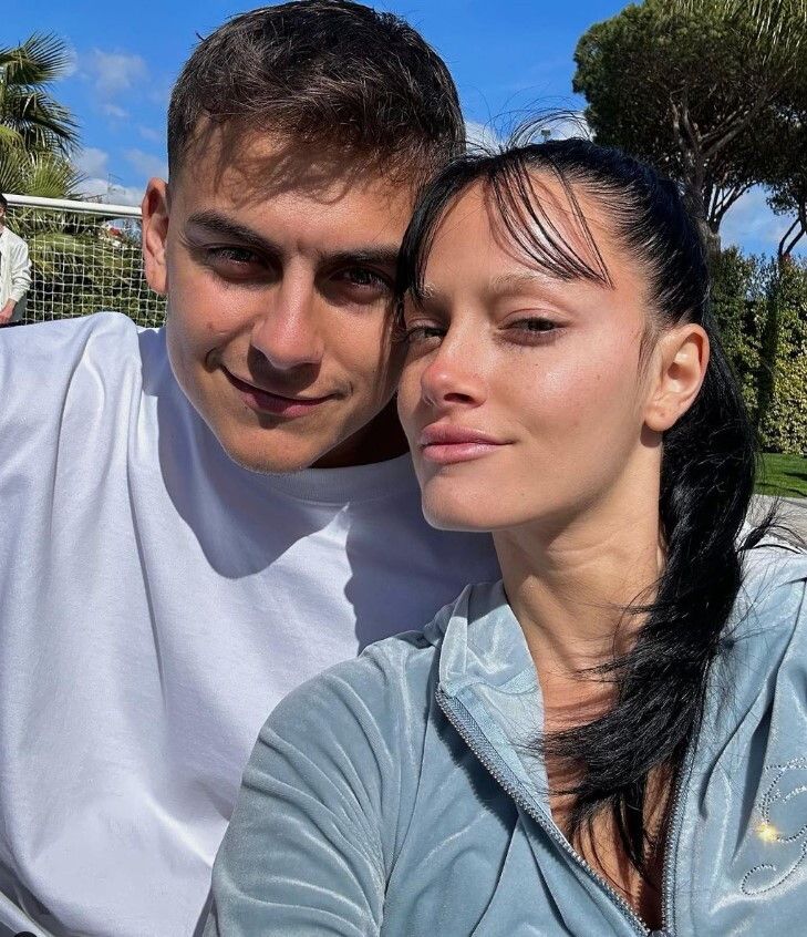 Dybala, proposta di matrimonio a Oriana e annuncio social