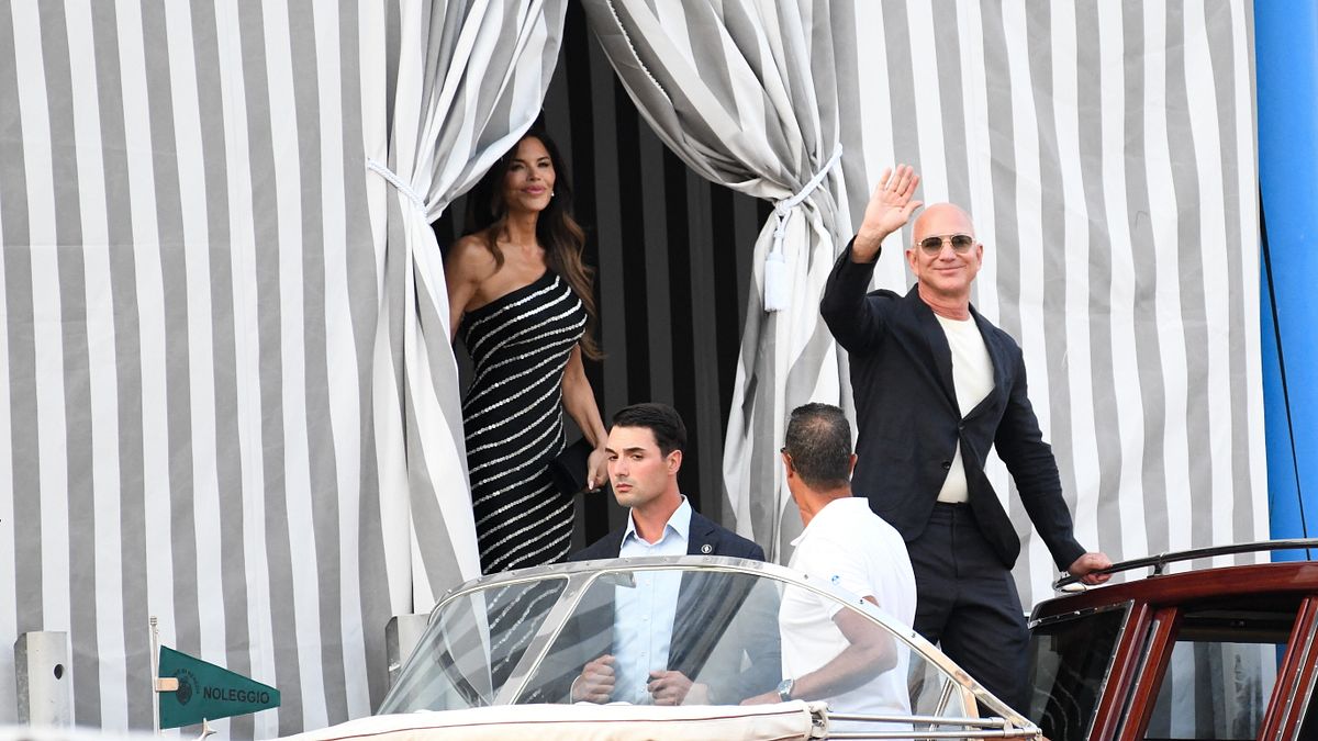 Nozze Jeff Bezos a Venezia, primo party serale in laguna