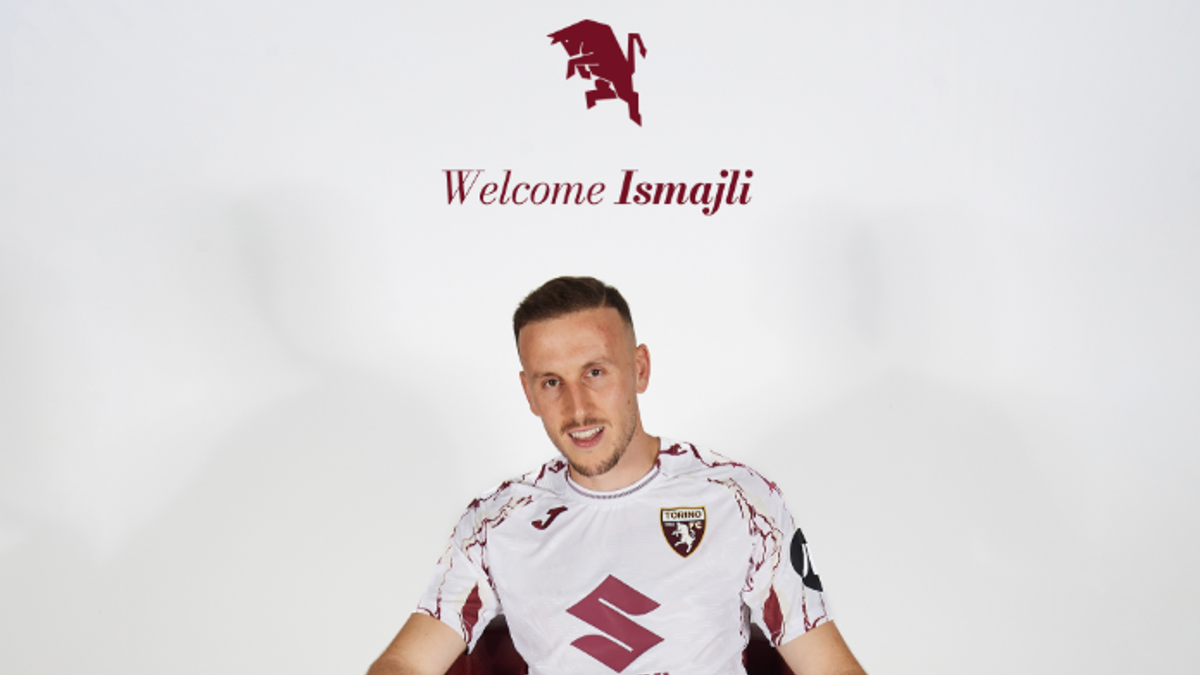 Torino, ufficiale l'acquisto di Ismajli: firma fino al 2027