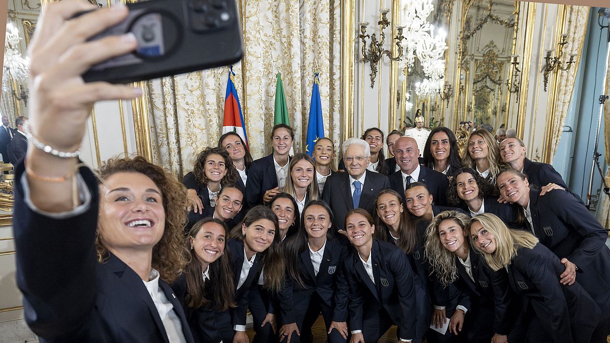 La Nazionale Femminile incontra Mattarella: le foto al Quirinale