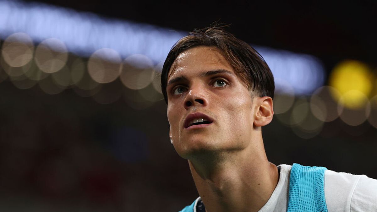 Scrolller topless i’ve had my eye on her ad for a while,