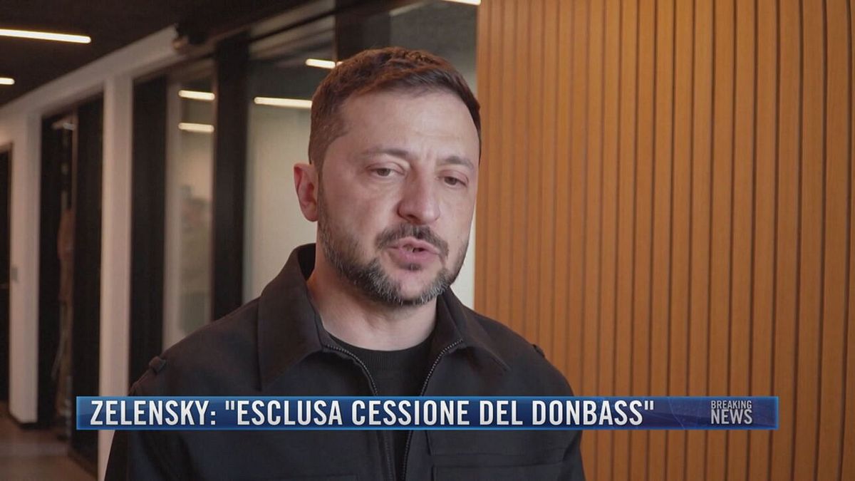 Breaking News delle 21.30 | Zelensky: "Esclusa cessione del Donbass ...