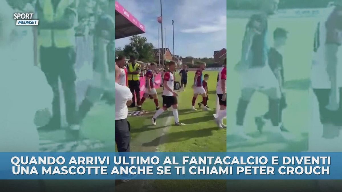 Crouch, che penitenza per aver perso il fantacalcio! - SportMediaset