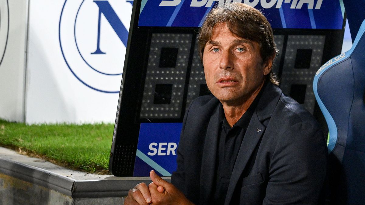 Napoli-Pisa, Conte: "Mercato importante? Rispetto ad altri non siamo ...
