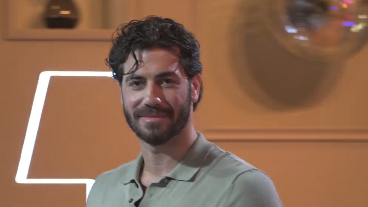 Omer in fuga dalla Siria: La bomba ha eliminato la nostra storia