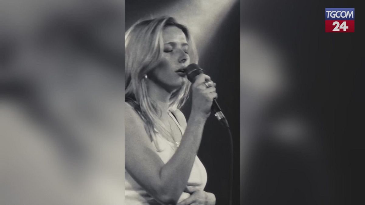 Apple Martin debutta nella musica: la figlia del frontman dei Coldplay ...