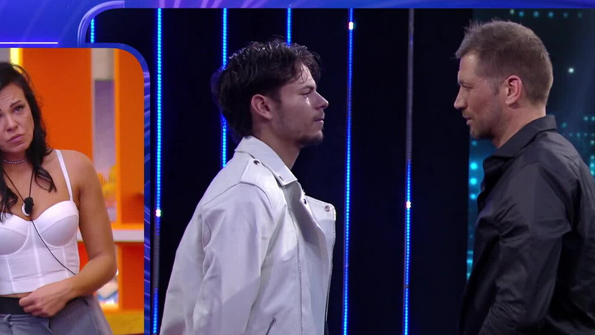 "Grande Fratello", Simone De Bianchi in lacrime per il padre
