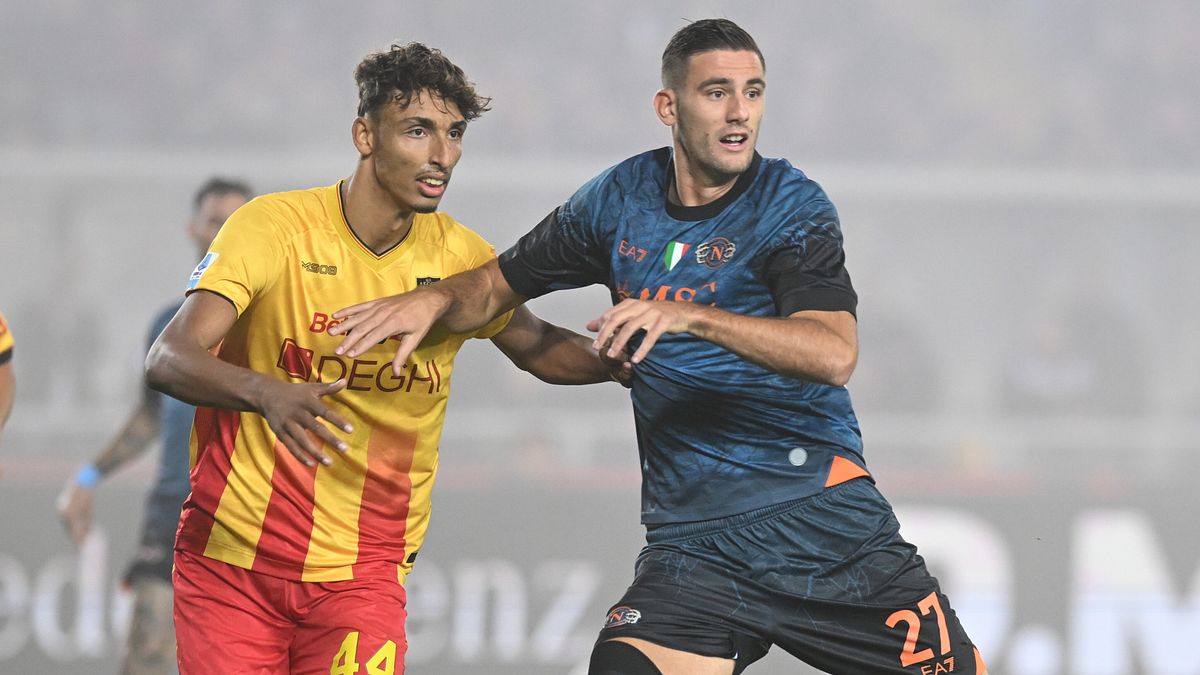 Lecce, Corvino su Tiago Gabriel: "Già arrivate offerte da 25 milioni..."