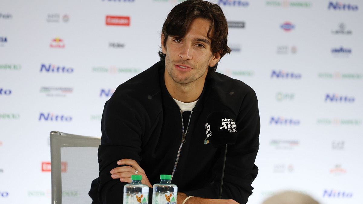 Musetti: "Djokovic mi ha comunicato il forfait sotto rete, abbiamo riso"