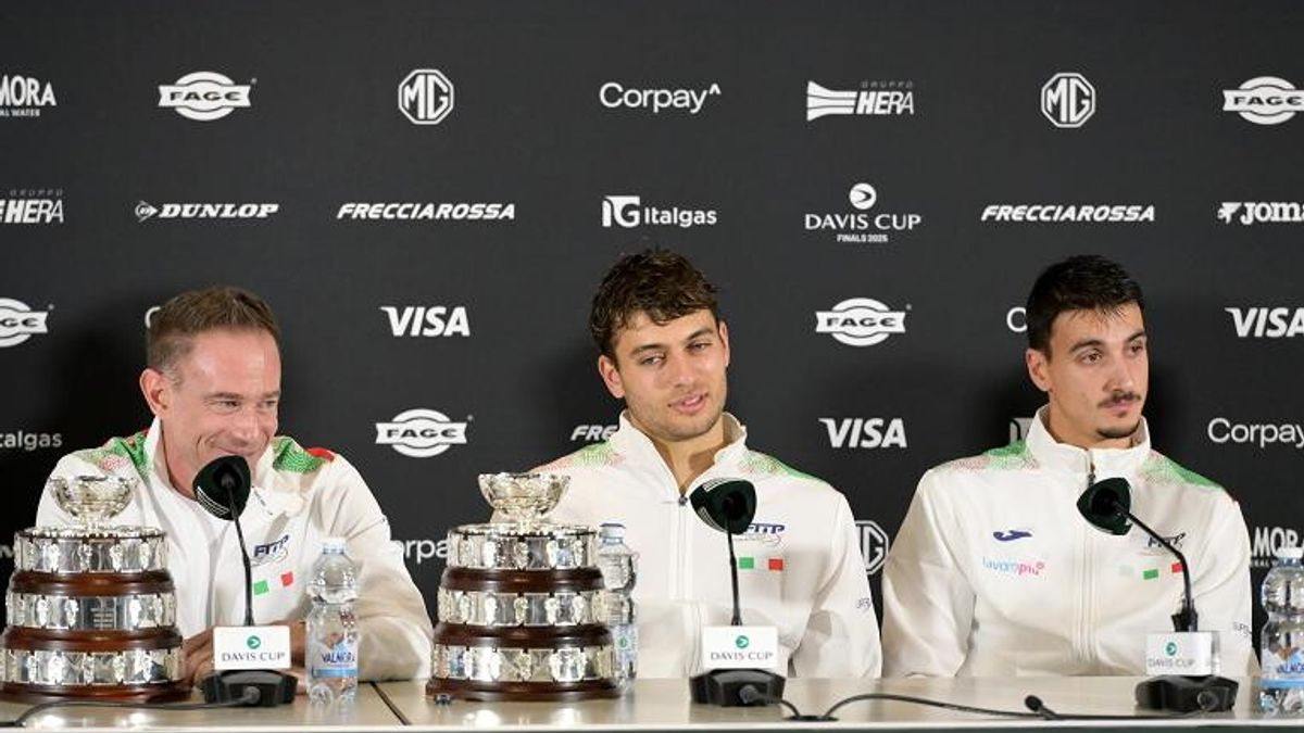 Coppa Davis, Italia show: festa in conferenza con Berrettini e Cobolli