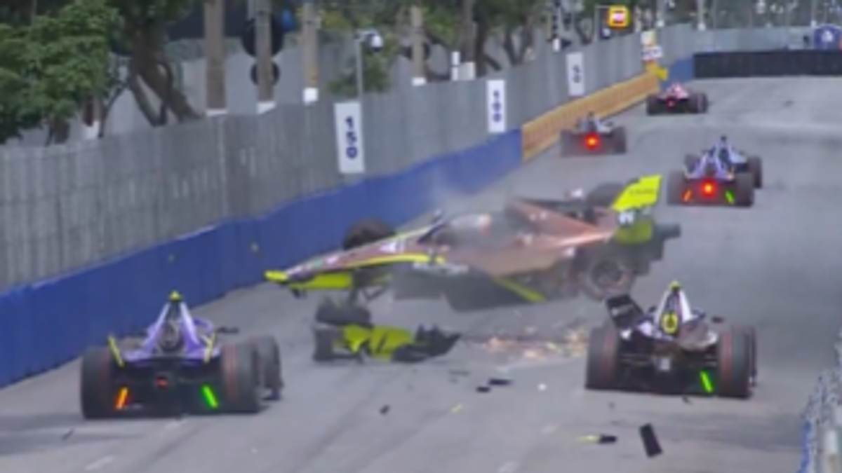 Formula E: a San Paolo la prima va a Dennis, paura per Martí