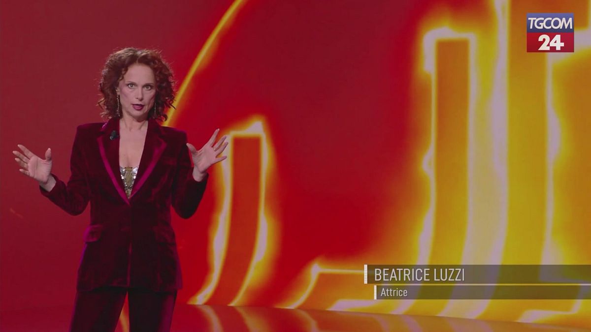"Le Iene", il monologo di Beatrice Luzzi: "Sta a noi capire che certe ...
