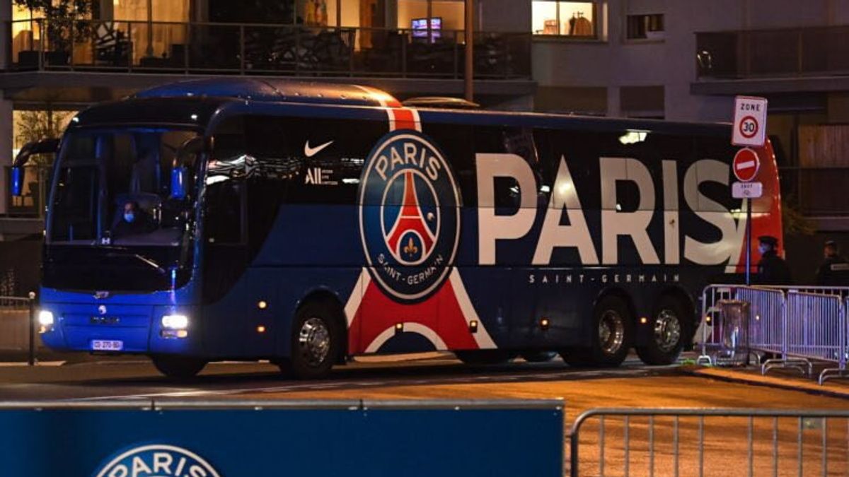 Bilbao, sassaiola contro il bus del Psg: francesi costretti a cambiare ...
