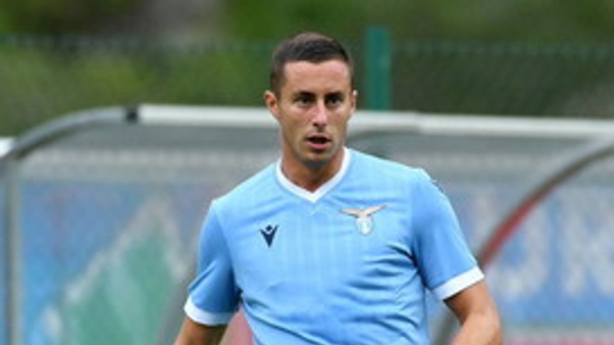 Lazio, il rinnovo di Marusic è fermo: offerto a Juventus e Milan