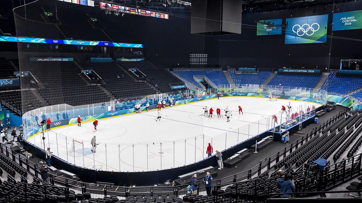 Latitante da 16 anni va a tifare hockey alle Olimpiadi: arrestato