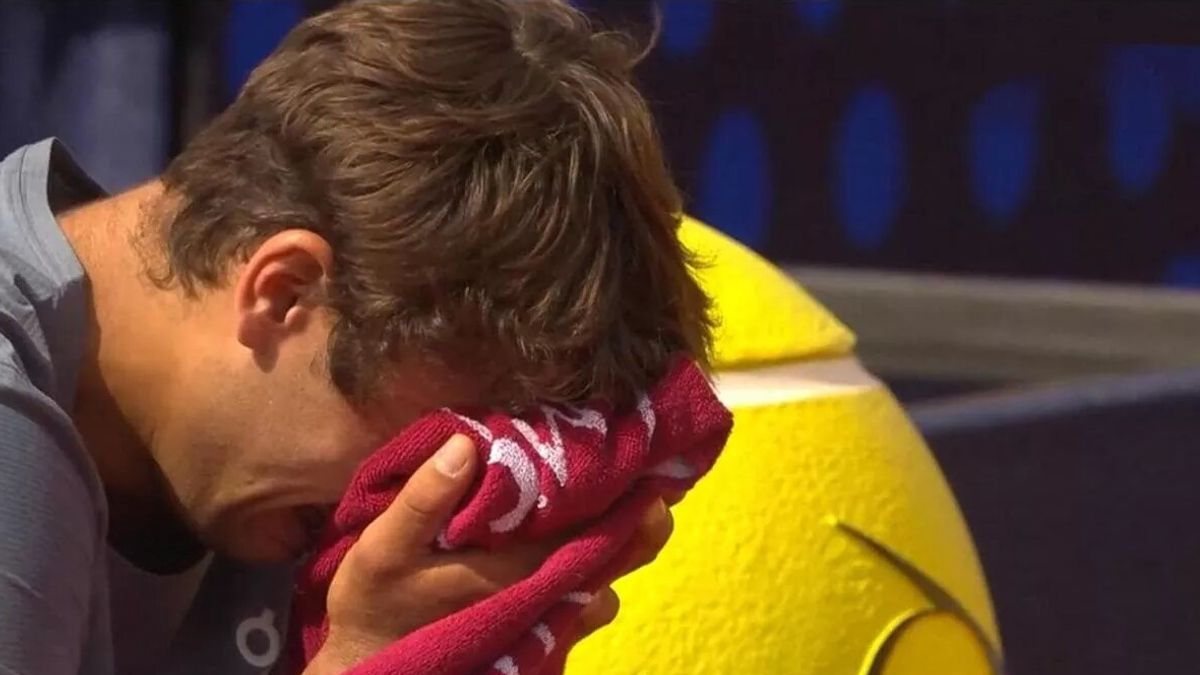 Cobolli batte Zverev ed è in finale: lacrime e dedica al 13enne scomparso
