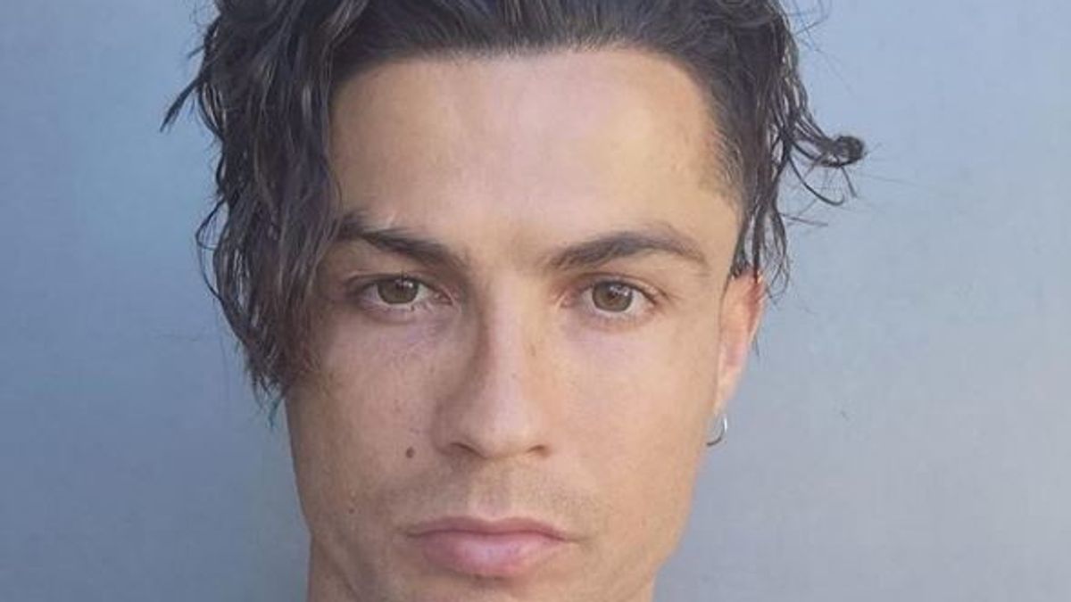 Ronaldo, nuovo look per la ripresa: ciuffo lungo amarcord - SportMediaset