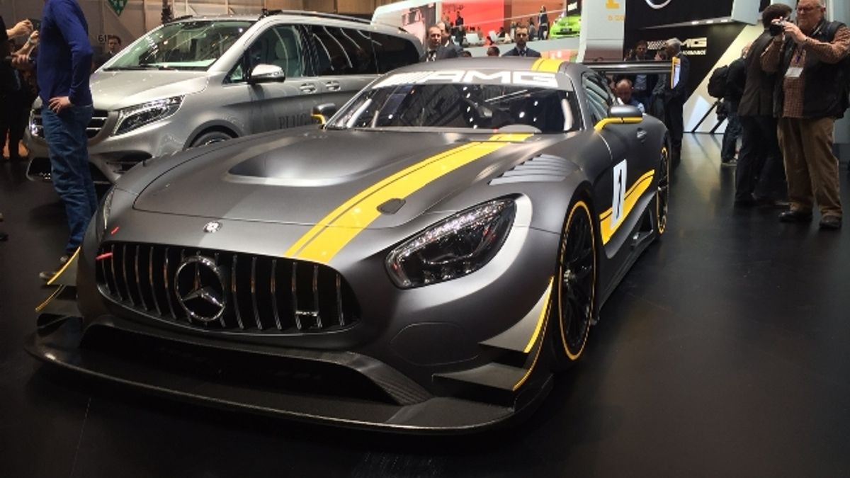 Mercedes AMG GT3 e Maybach Pullman - Tgcom24