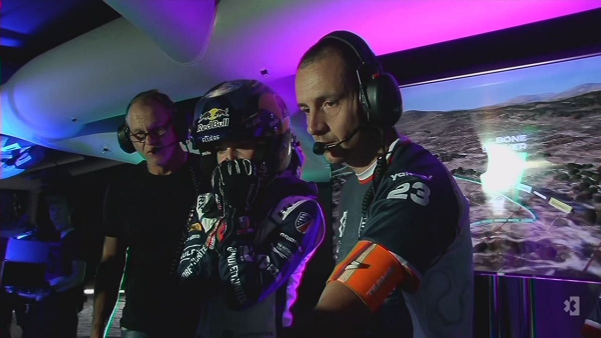 Contatto al via, il team X44 subito fuori! - SportMediaset