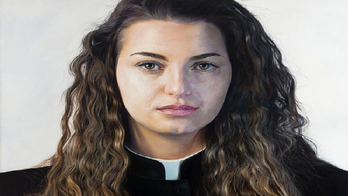 No all'emancipazione femminile, spray sul quadro della donna-prete ...