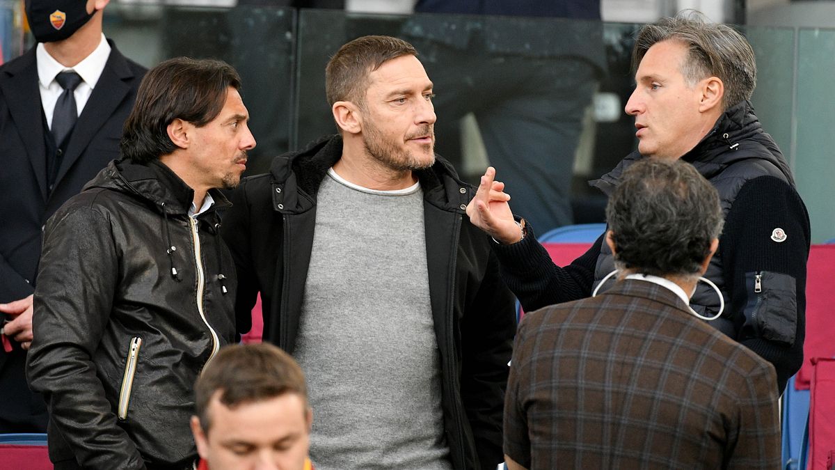 Totti, assist a Ibra: "Continui a giocare, ma ascolti il suo corpo ...