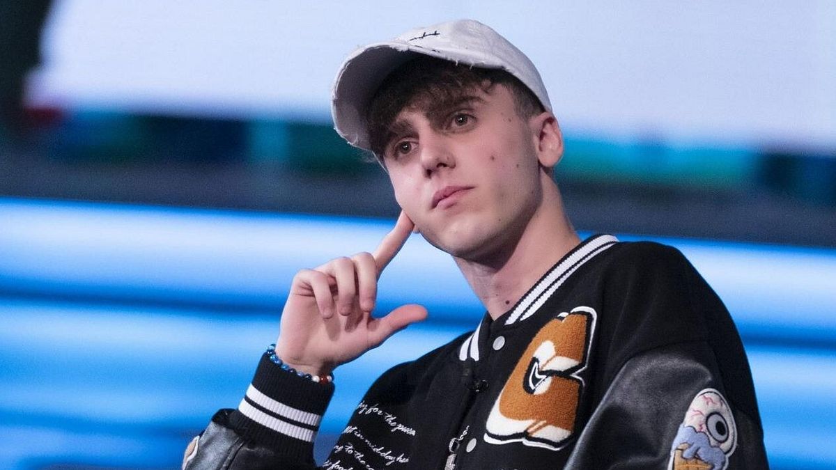 Luca D'Alessio (LDA) e il rapporto con il padre Gigi: "Gli chiedo ...