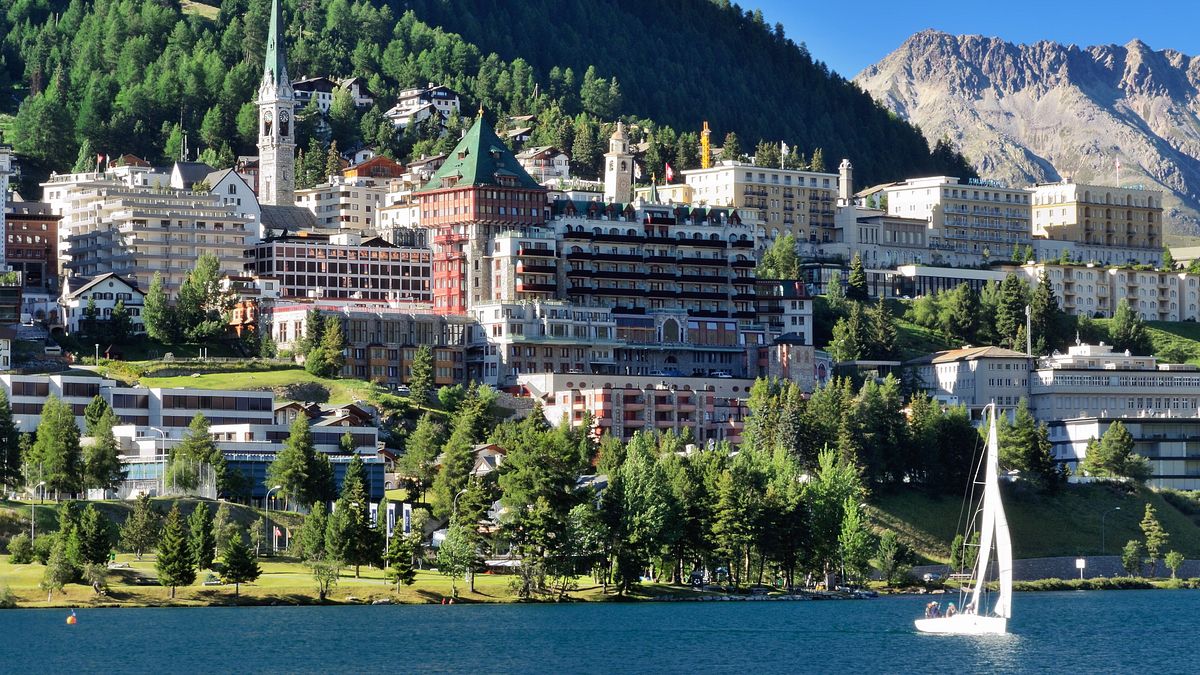 St. Moritz, estate nella natura all'insegna dello sport - Tgcom24