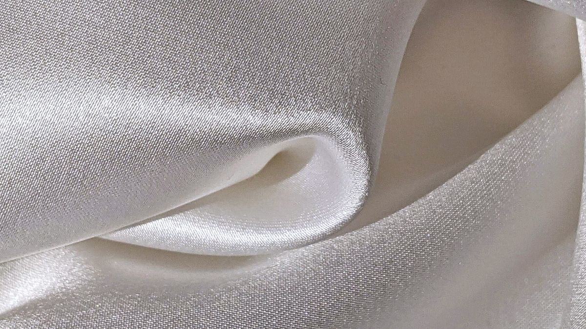 L’alternativa alle microplastiche: fibre di seta biodegradabili - Tgcom24