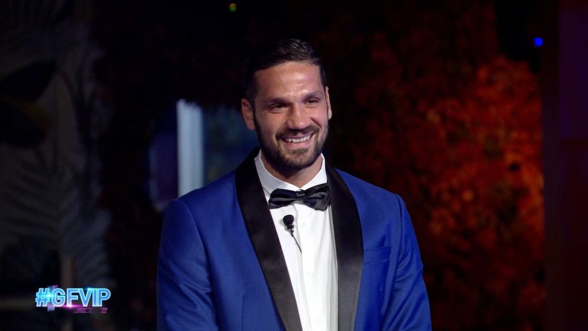 "GF Vip", emozionante incontro tra Luca Salatino e la mamma: "Lei è la ...