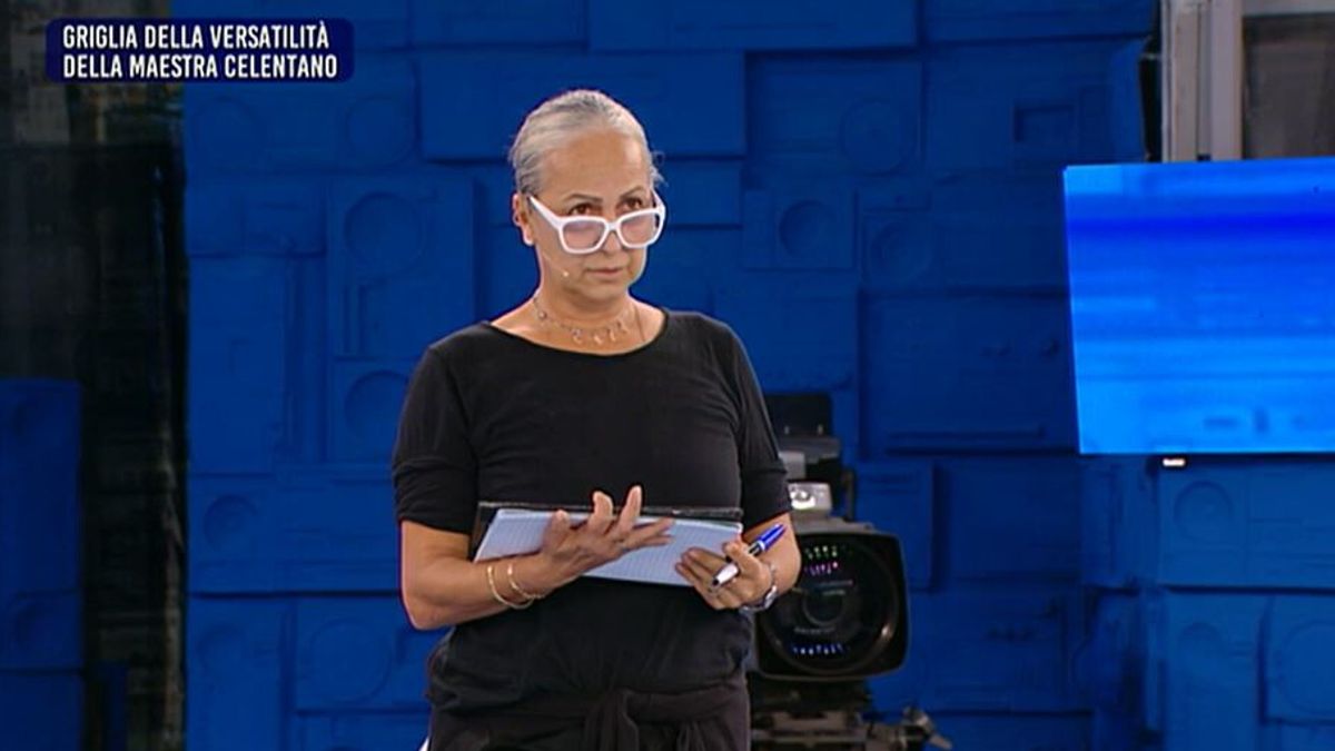 Ad "Amici 22" Alessandra Celentano mette in riga i ballerini - Tgcom24