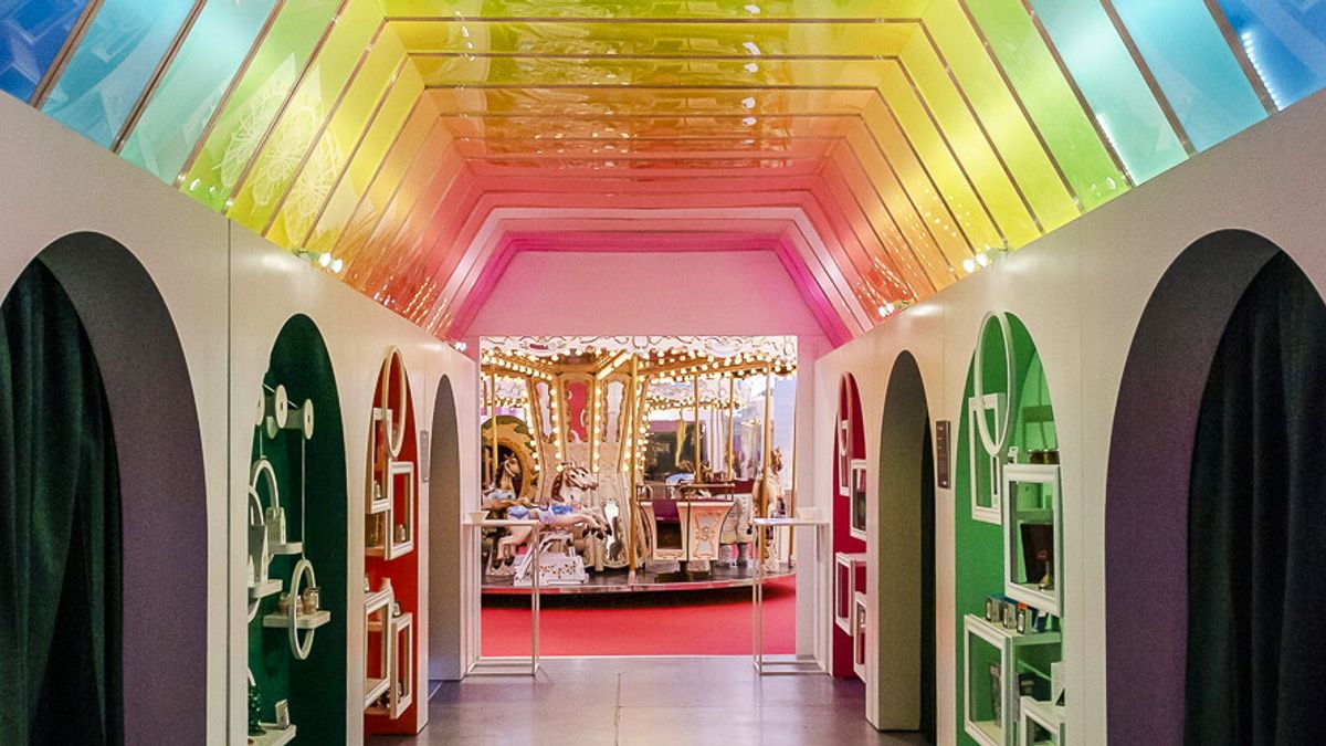 Amazon apre la Black Friday Gallery: un esclusivo spazio pop-up nel ...