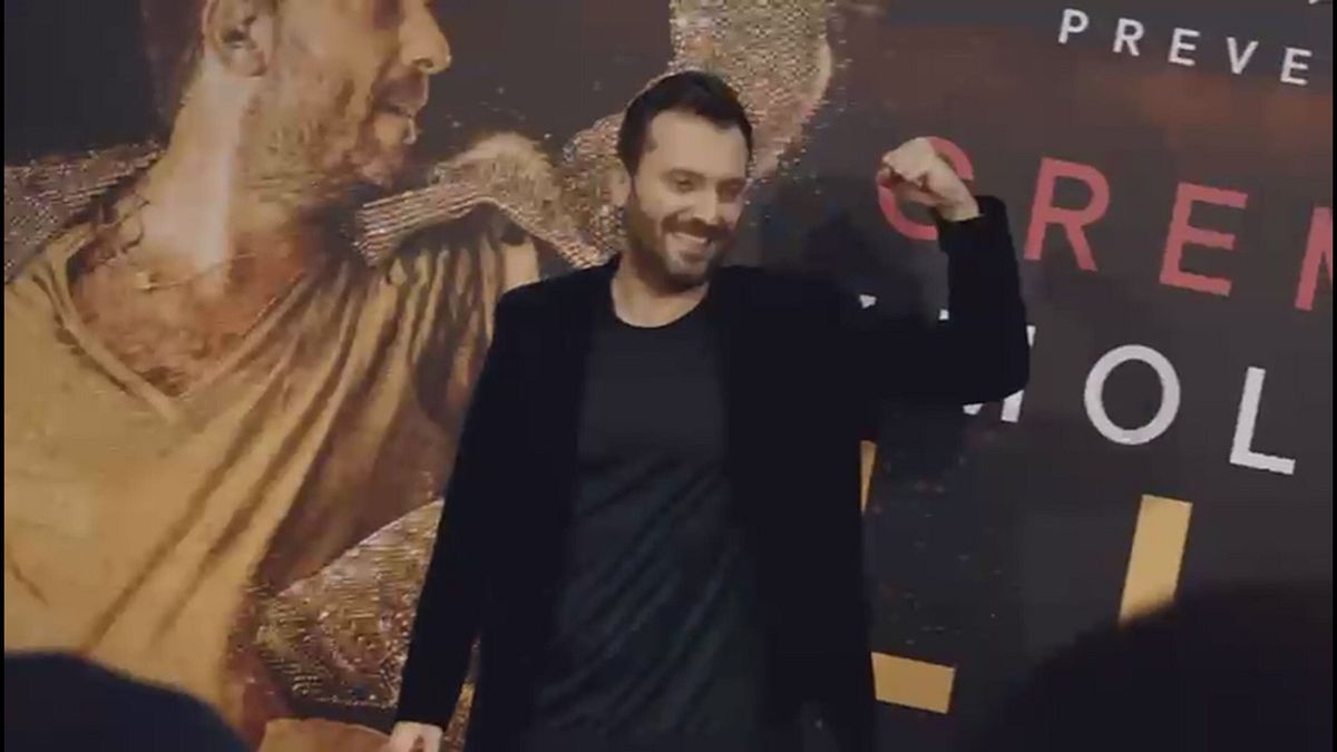 Festa a Milano per la prima di "Cremonini Live" al cinema - Tgcom24