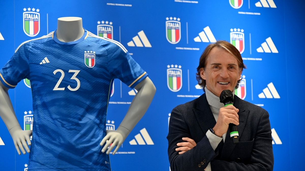 Figc, presentate le nuove maglie della Nazionale