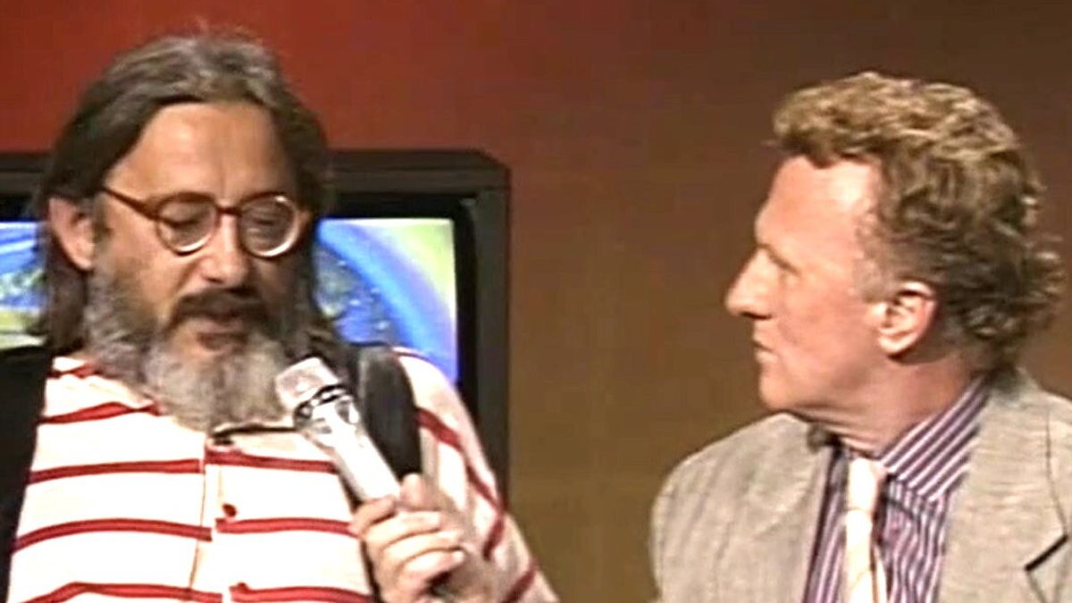 Augusto Daolio racconta I Nomadi a "Superclassifica Show" 1989