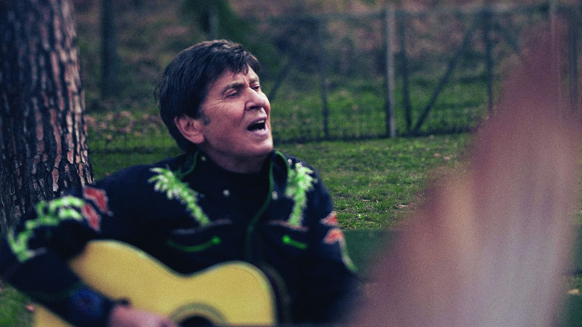 Fotogallery - Gianni Morandi pubblica il nuovo album "Evviva!"