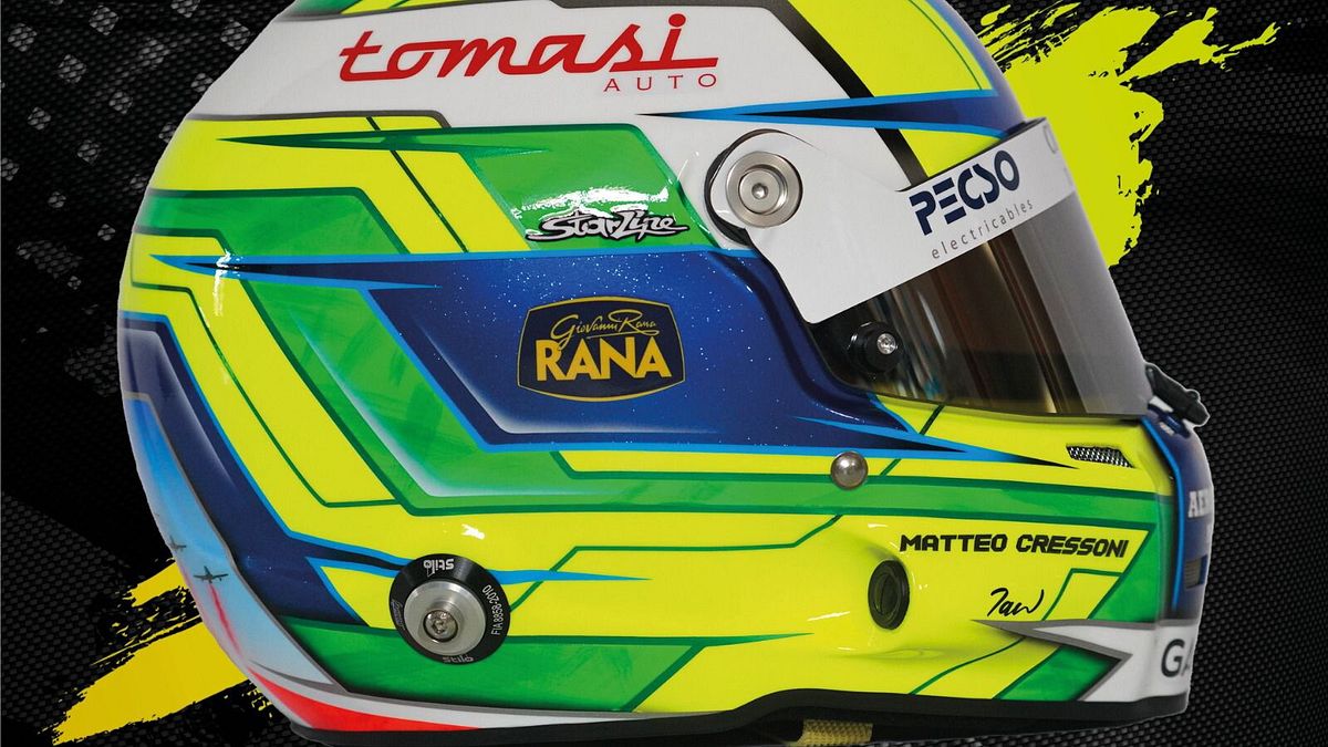 Matteo Cressoni, casco tricolore. E ci sono pure le Frecce