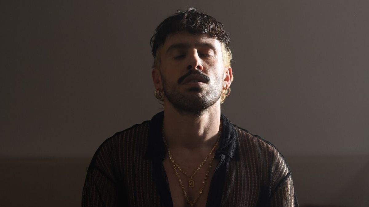 Aiello pubblica l'album "Romantico": "Sono in pace con me stesso"