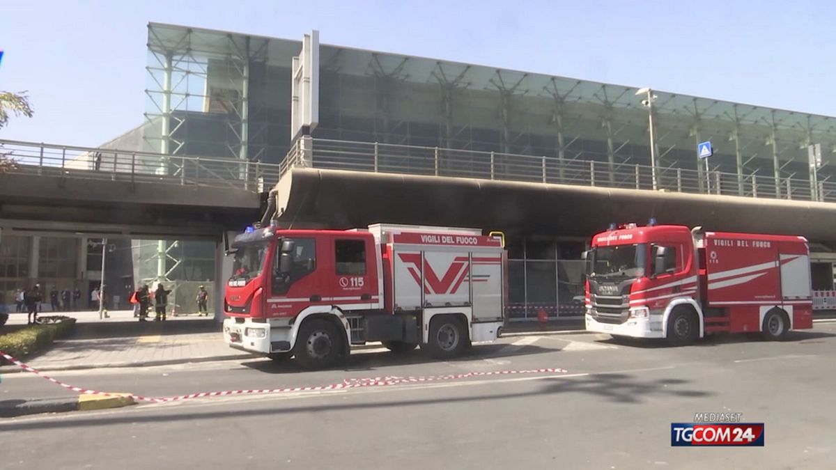 Incendio all'aeroporto di Catania, non si esclude il rogo doloso