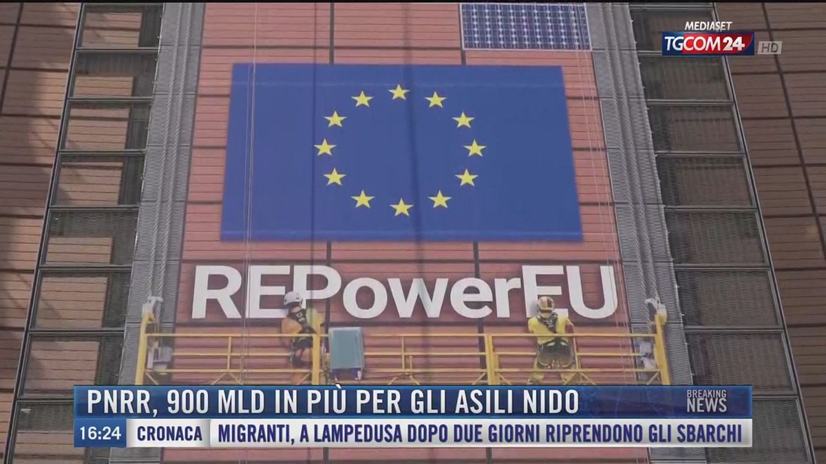 Breaking News delle 16.30 | Pnrr, 900 mld in più per gli asili nido ...