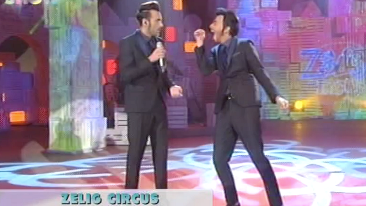 Il duetto di Giovanni Vernia e Marco Mengoni a "Zelig Circus"