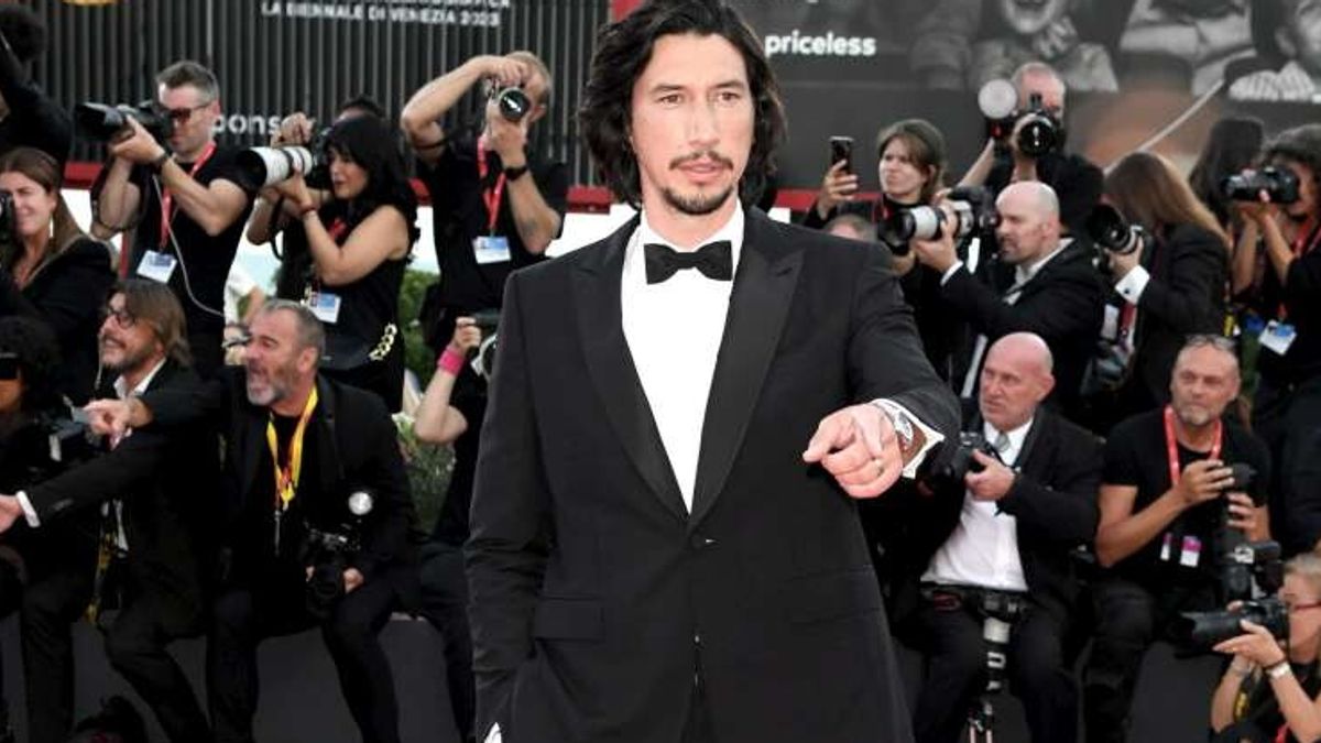 Venezia 80, Adam Driver è un Ferrari che corre per il Leone d'Oro