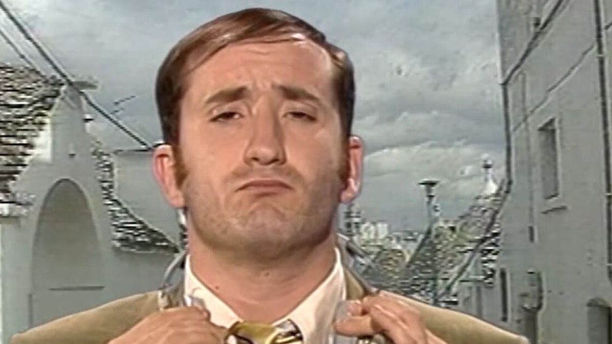 Auguri Antonio Albanese: Frengo a "Mai dire Gol" 1993