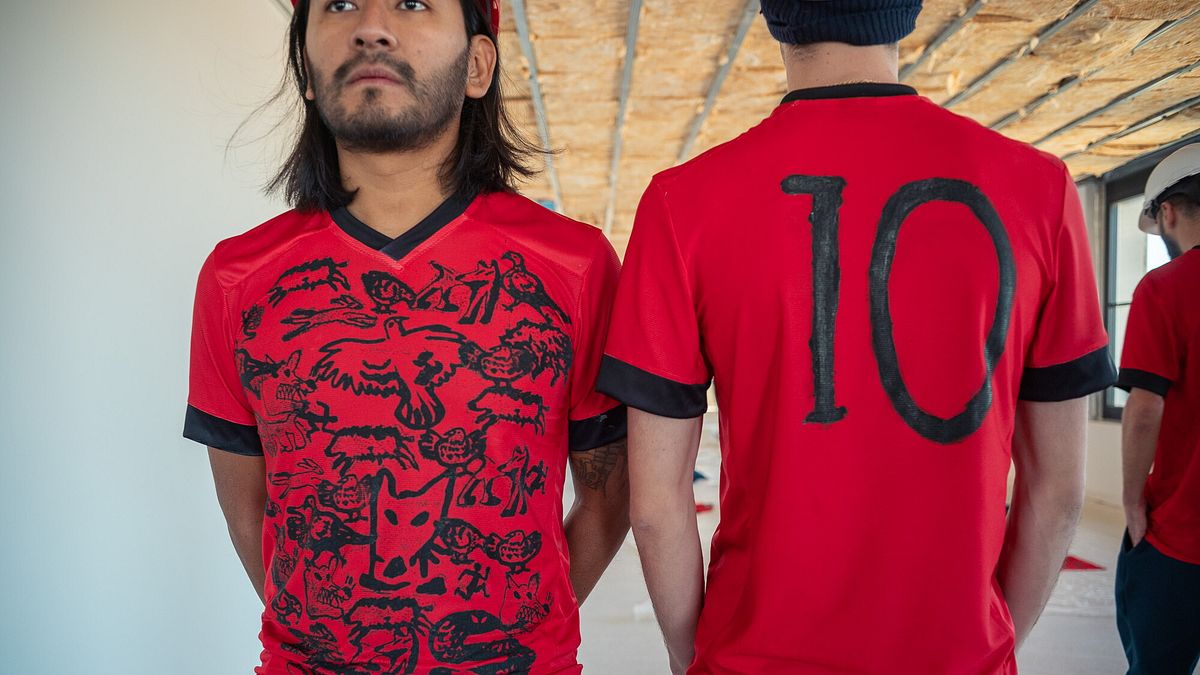 Velasca, ecco le maglie artistiche