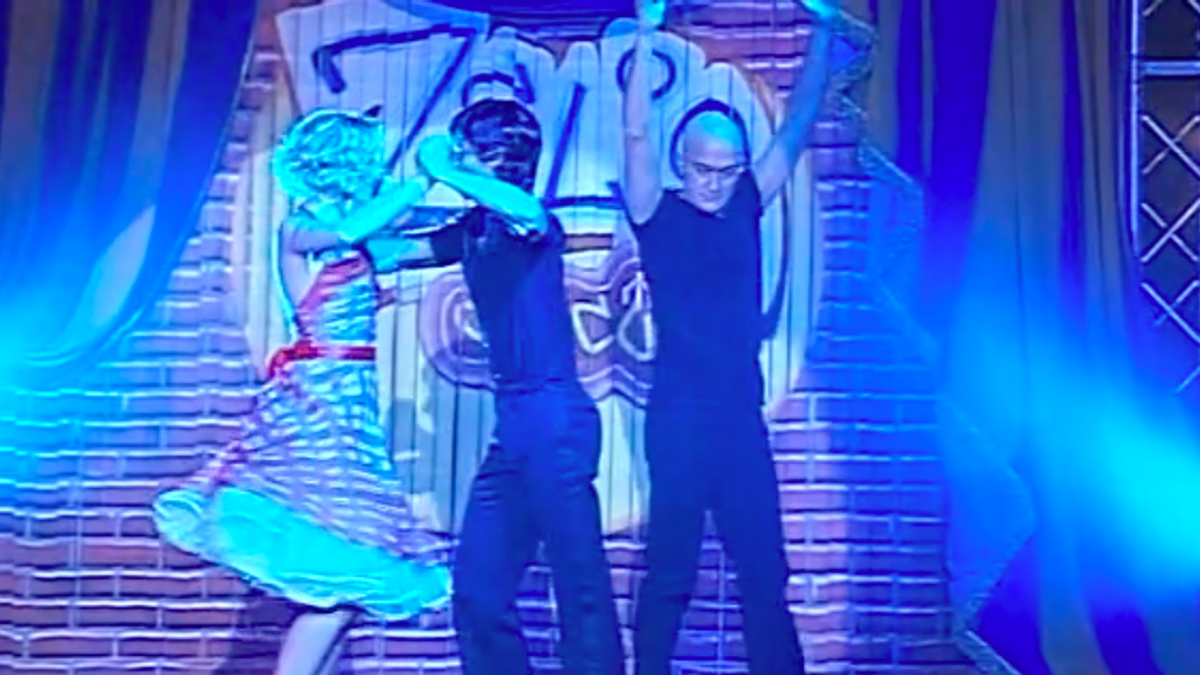 Michelle Hunziker e Claudio Bisio in "Dirty Dancing" a "Zelig"